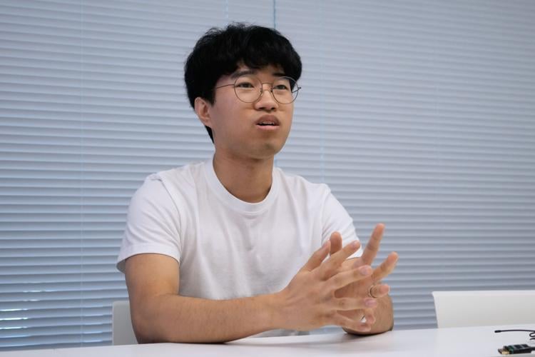 Grieving South Koreans seek comfort in AI videos of deceased loved ones ...