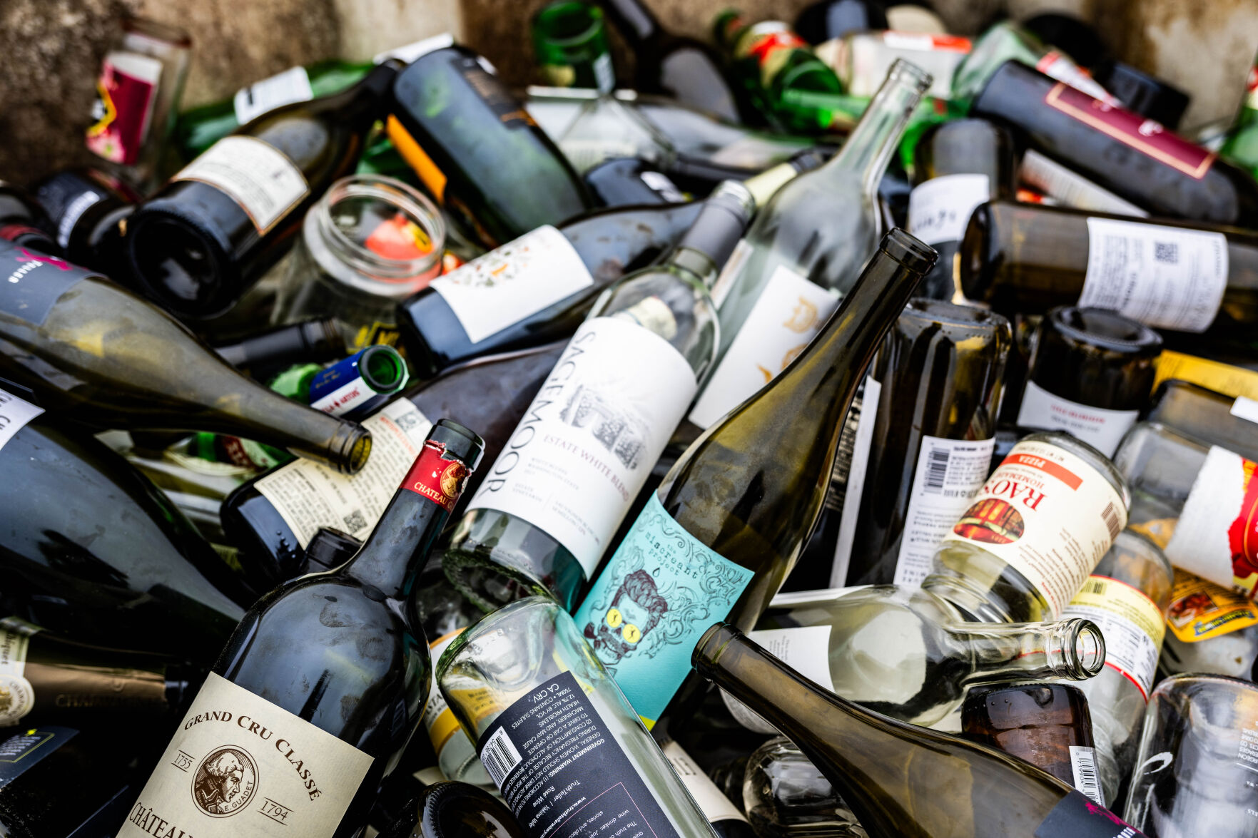Walla Walla's BIG Recyclers diverts 1M pounds of glass from landfills ...