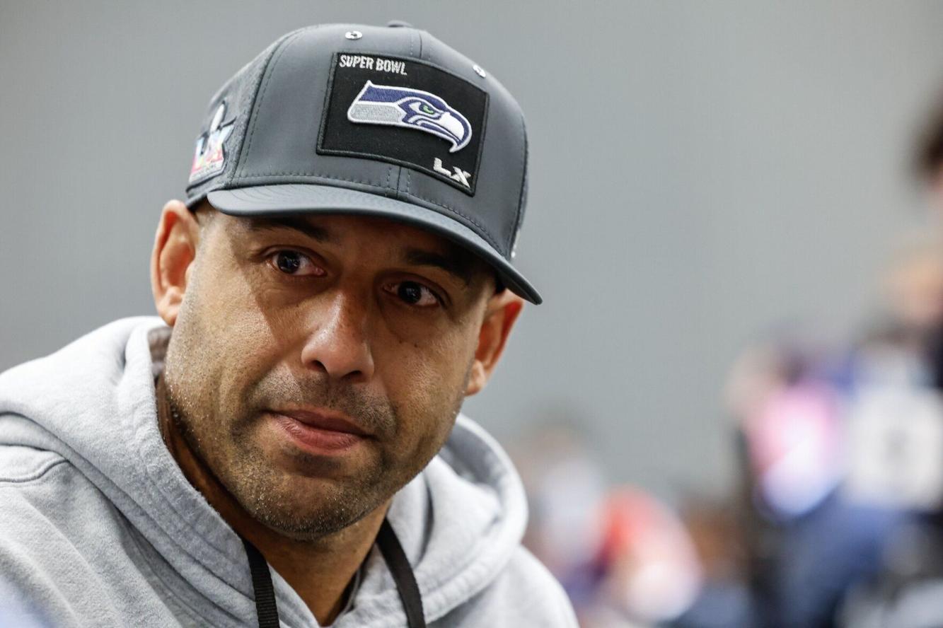 How Seahawks’ DC Aden Durde makes his impact despite not calling plays ...