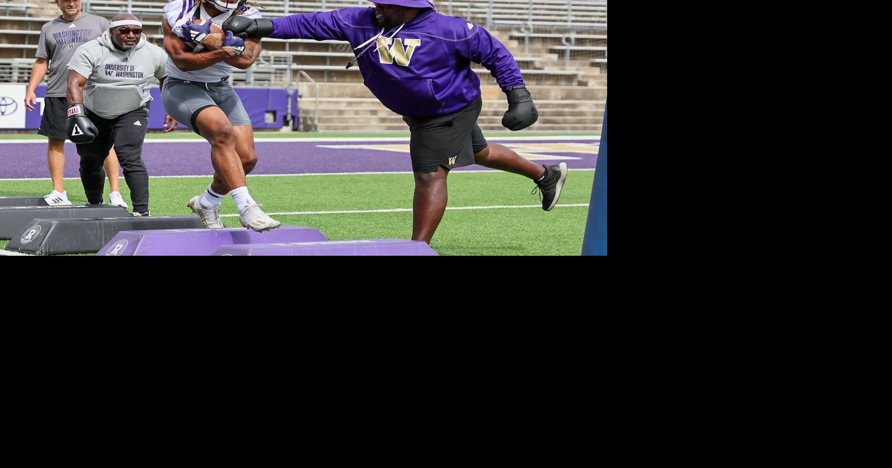 UW RB Cameron Davis basks in return to football after injury stole 2023 ...