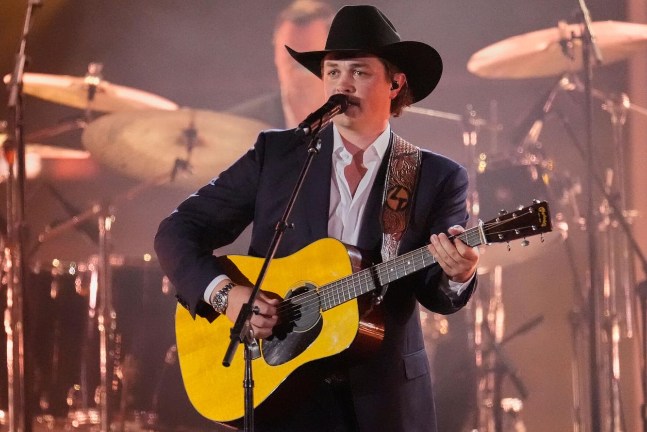 Award-winning country star Zach Top to headline Pendleton Whisky Music ...