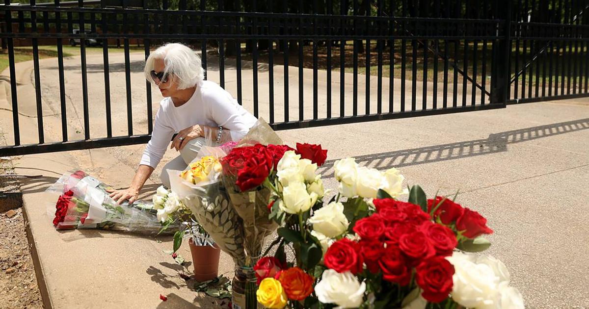 Sex Nuns Rock ‘n Roll While Bishop And Convent Clash Its The Church That Loses Opinion