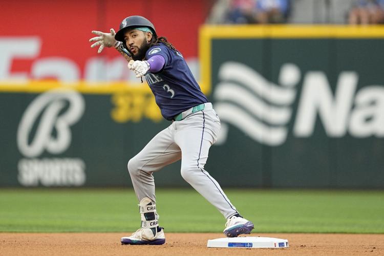 Julio Rodriguez hits first homer, Mariners move into first with win ...