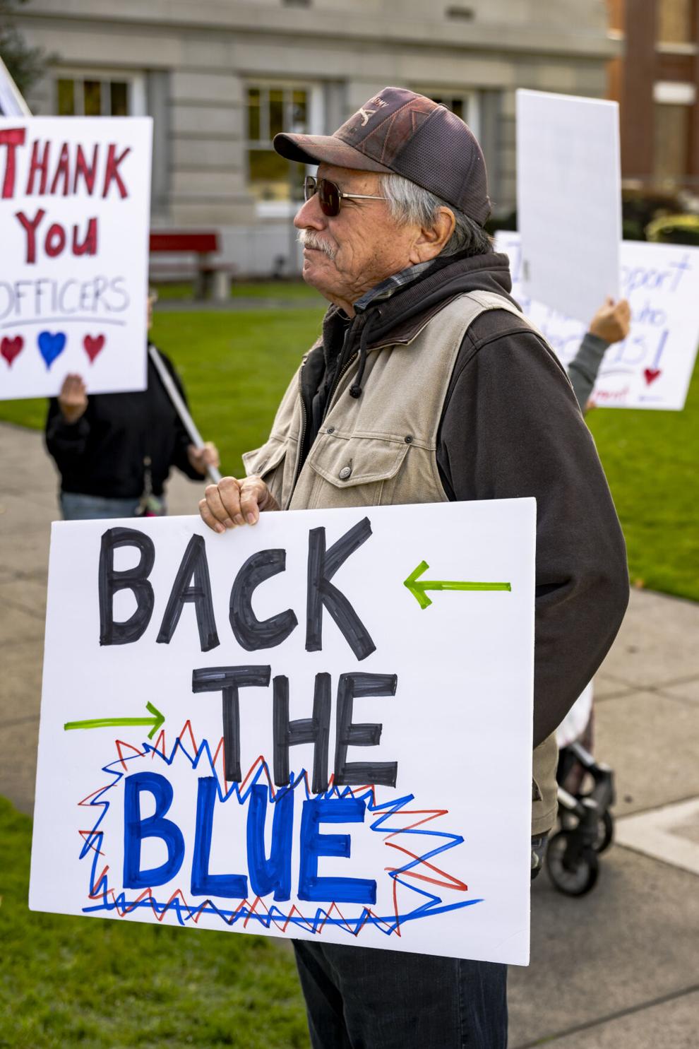 Group rallies to support Trooper Dean Atkinson ahead of Brandon O’Neel ...