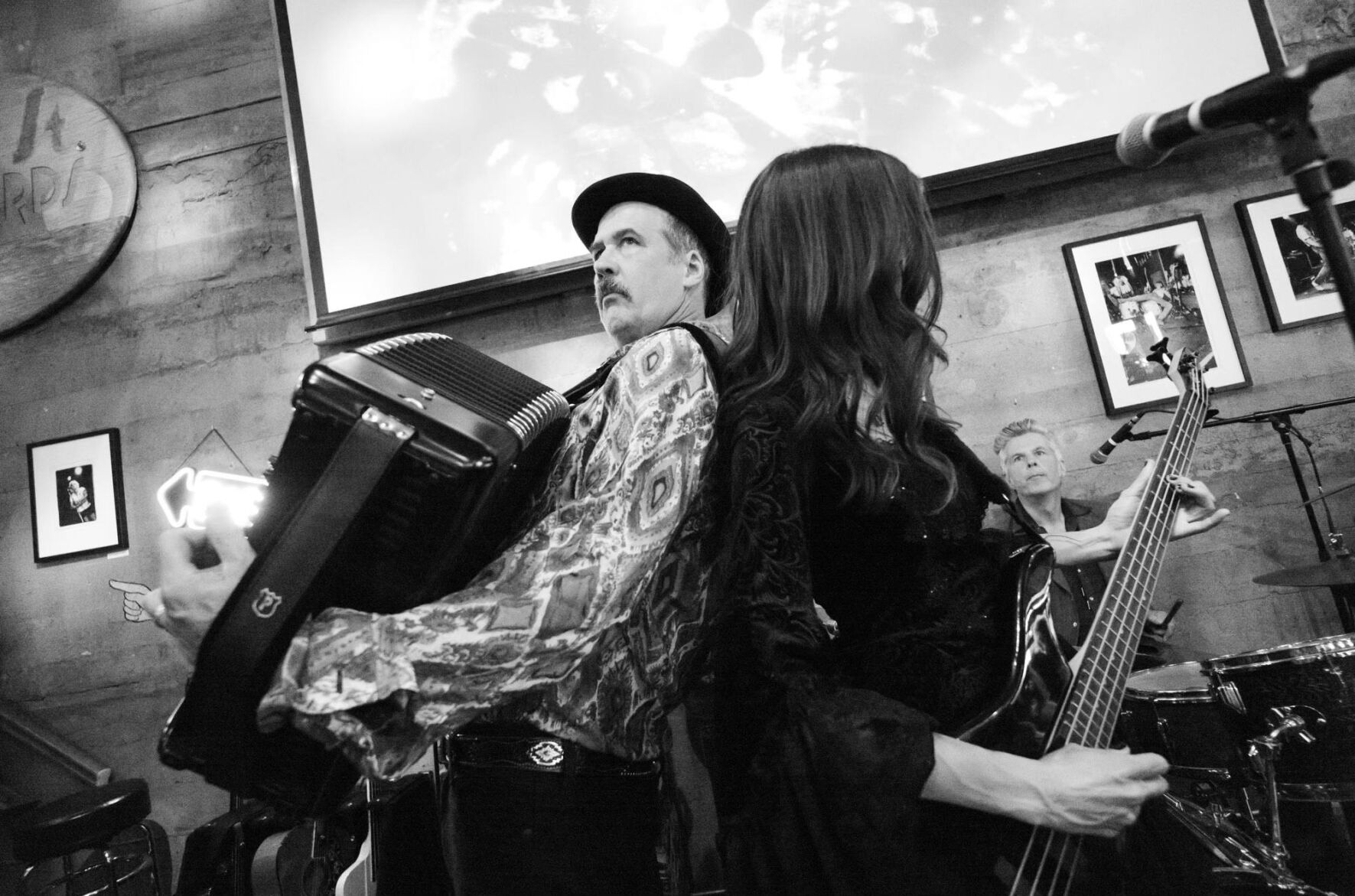 Nirvana bassist Krist Novoselic to play in Walla Walla, promote new ...