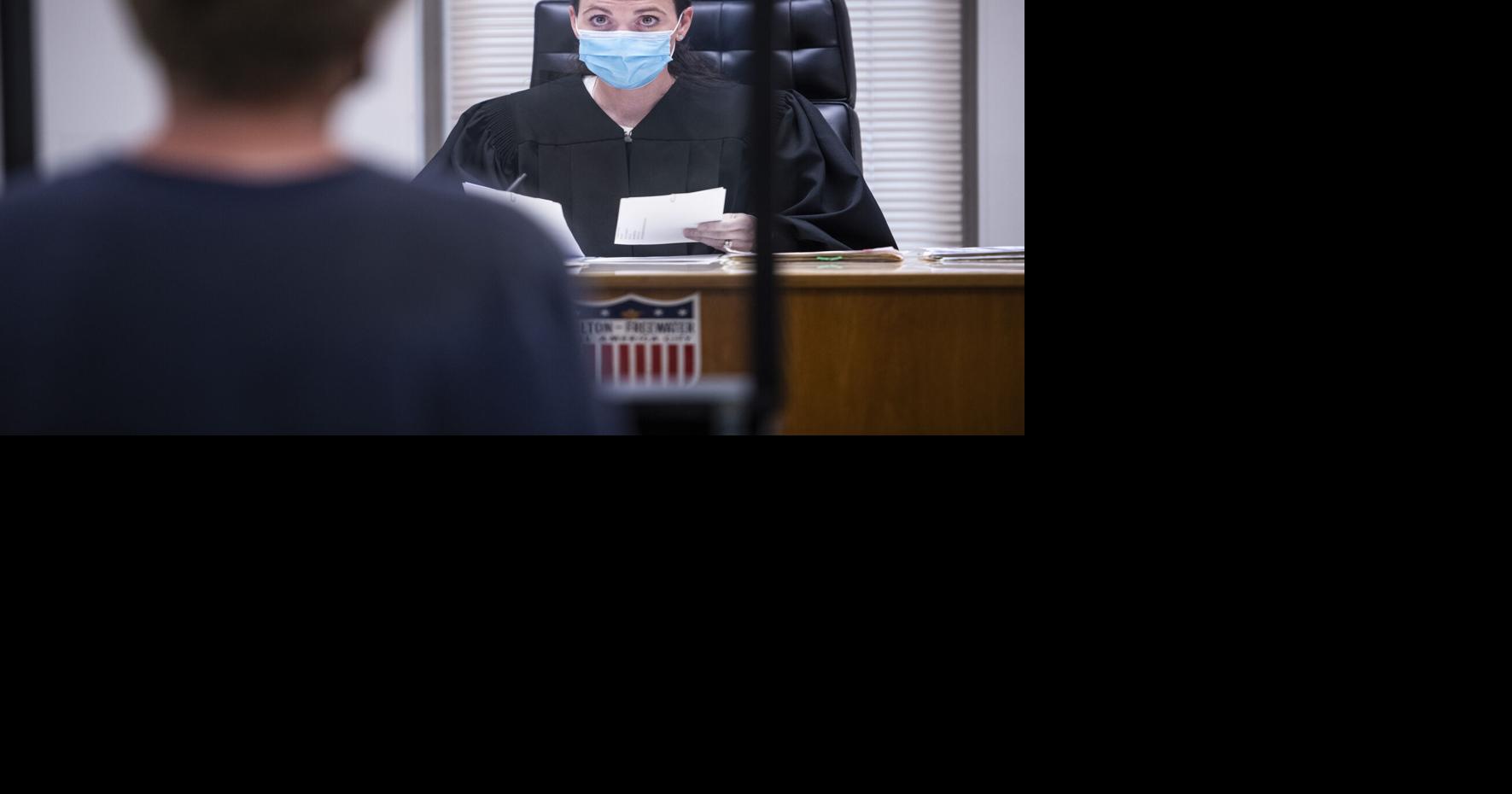 Judge Molly Tucker Hasenbank | Photos | union-bulletin.com