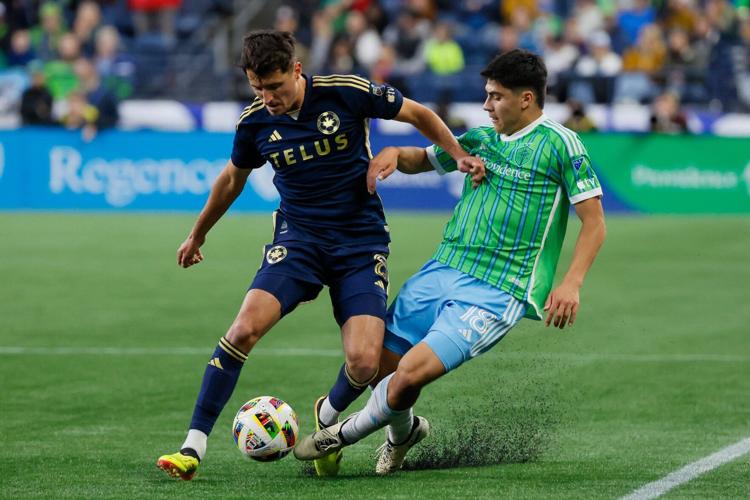 Photos: Seattle Sounders take on Vancouver Whitecaps FC | Sounders FC | union-bulletin.com