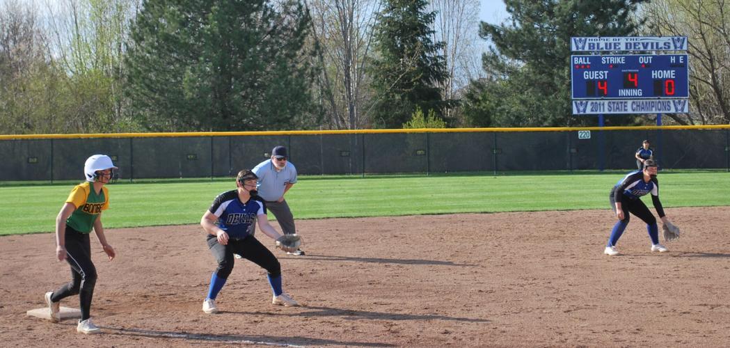 Postseason hopes rev up on Walla Walla High School's softball team ...