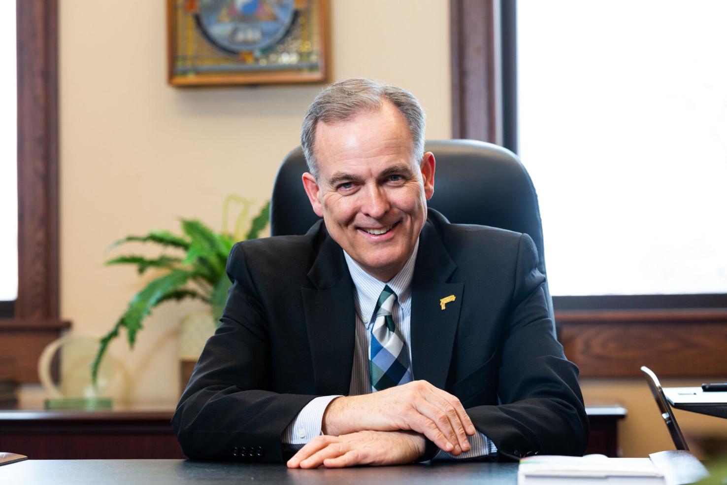 WWU President John McVay to retire | Education | union-bulletin.com