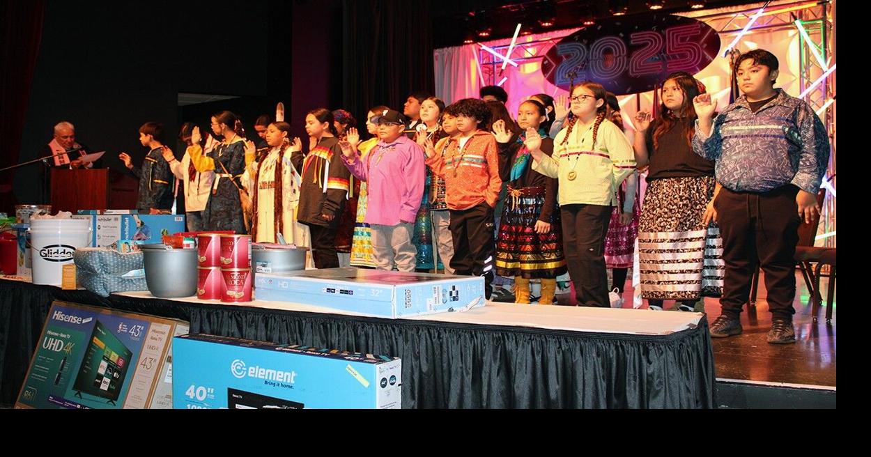 Members of CTUIR Youth Leadership Councils sworn in | Education | union ...