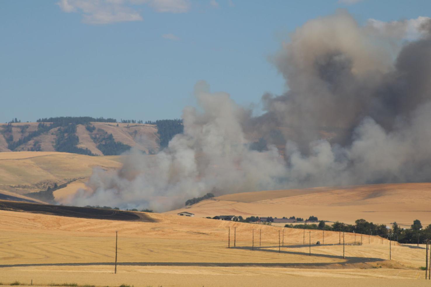 Evacuation orders for Scenic Fire burning east of Walla Walla reduced ...