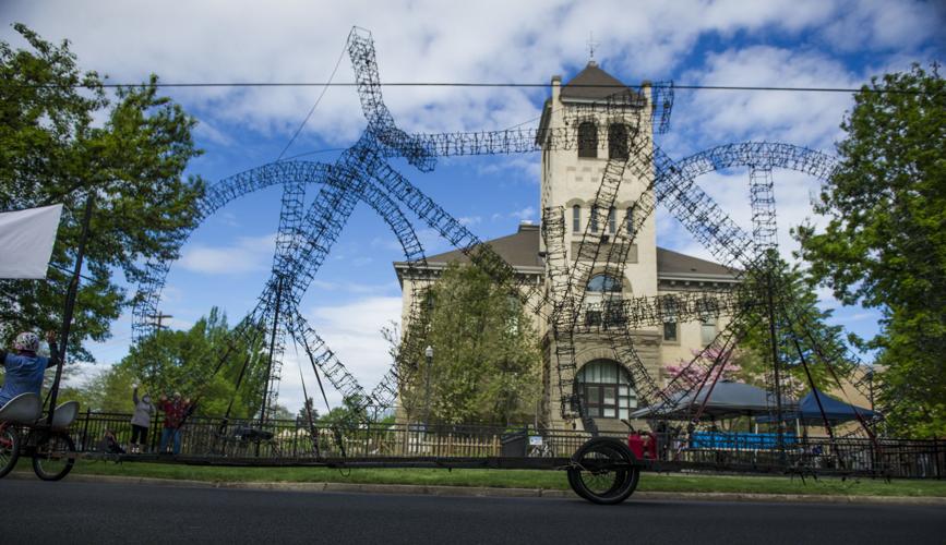 Walla Walla teachers bike through town to lift community spirits | Education | union-bulletin.com