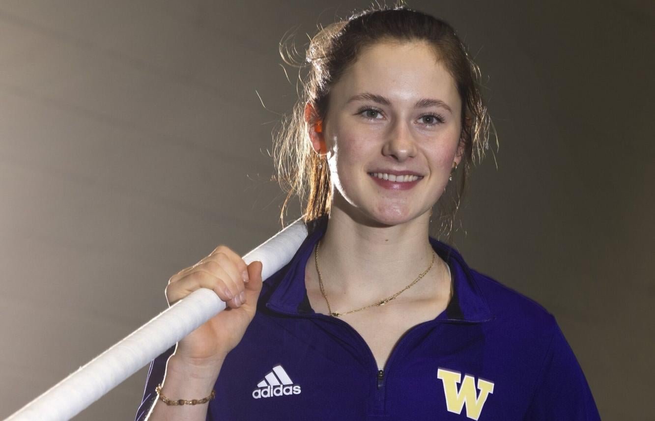 Washington Huskies’ Amanda Moll wins pole vault at NCAA championships ...
