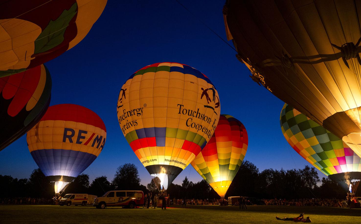 Photos and Video: Night Glow Spectacular at Walla Walla's Balloon ...