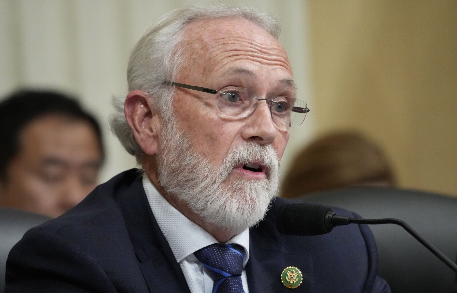 Newhouse breaks from GOP, voting to eliminate Trump’s Canada tariffs ...