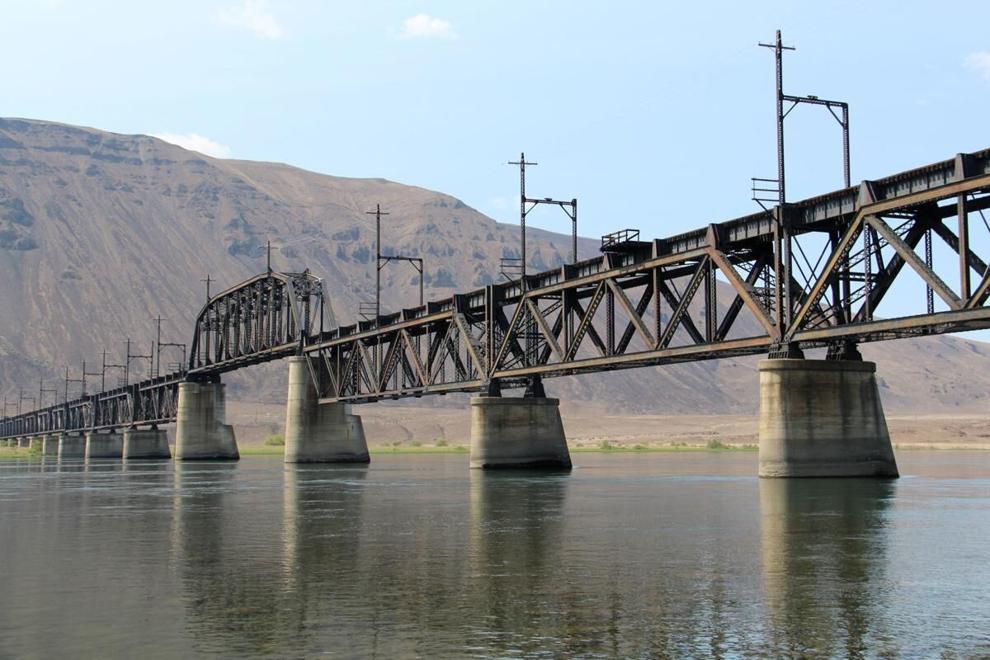 Historic Beverly Bridge receives facelift, completion slated for early ...