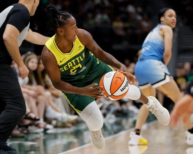Photos: Seattle Storm take on Chicago Sky | Storm | union-bulletin.com