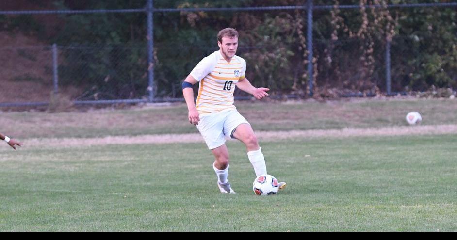 Whitman men end soccer road trip with 1-0 loss to Stockton | Whitman ...