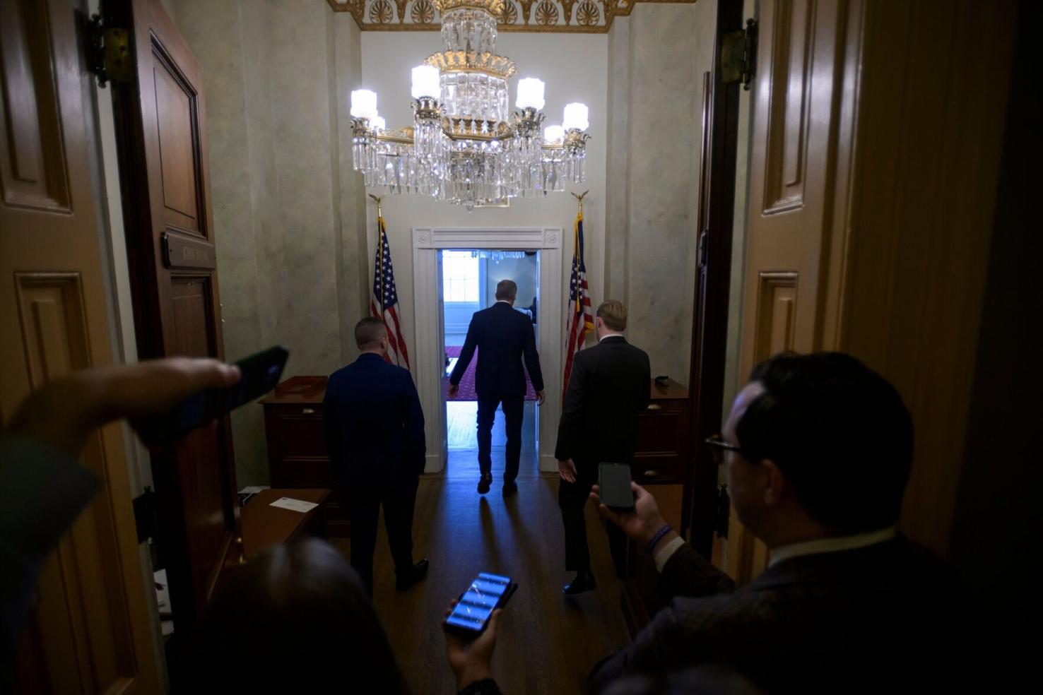 U.S. senators advance effort to limit Trump’s war-making powers ...