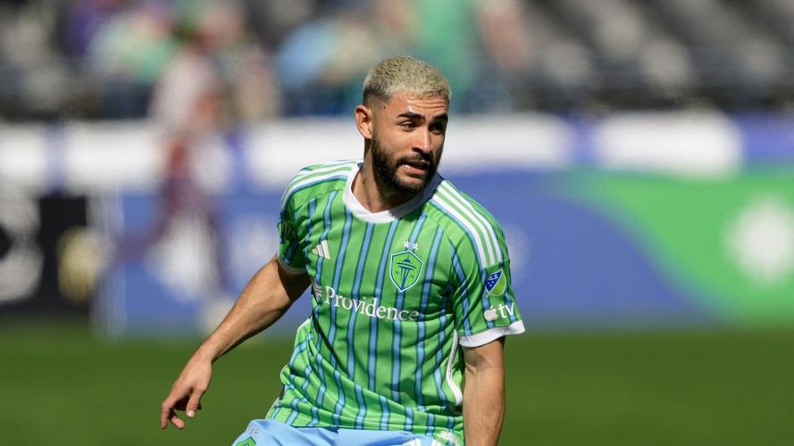 Alex Roldan calls red card in Sounders’ loss to Vancouver ‘a bad moment ...