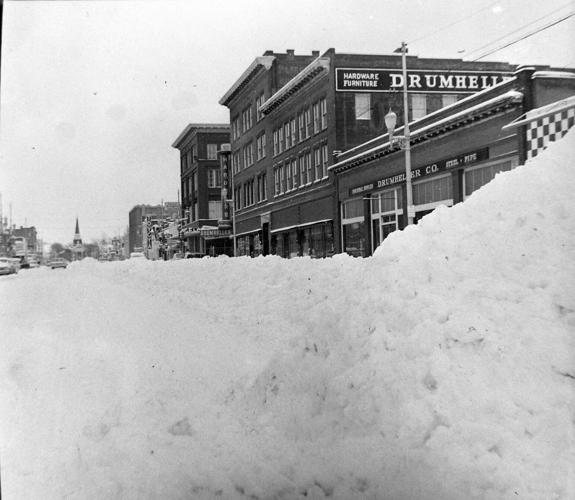 Photos: Heavy snow blankets Walla Walla, December 1968 | Photo ...