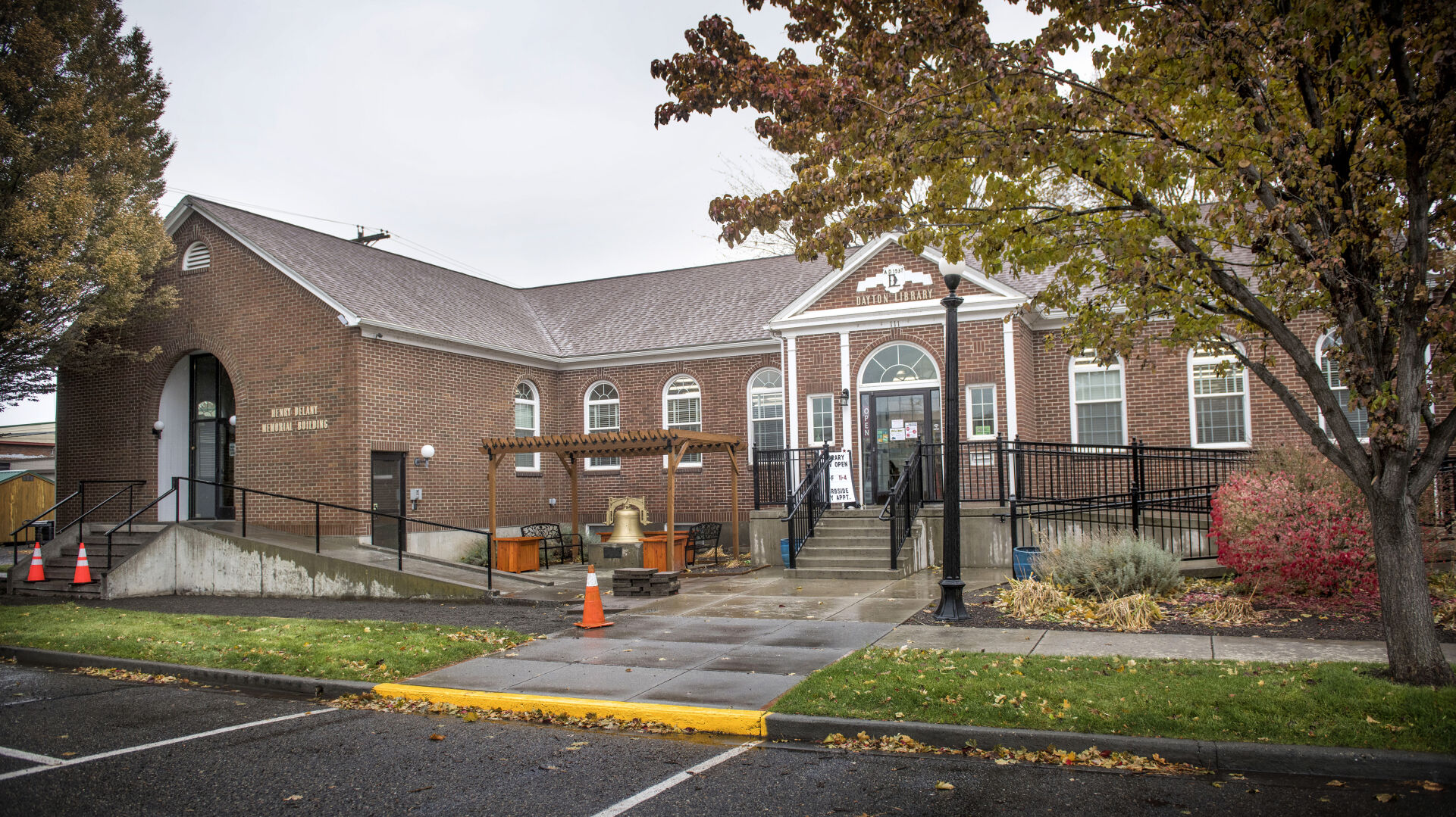 Dayton library loses two grants because of presidential executive order ...