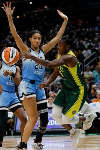 Photos: Seattle Storm take on Chicago Sky | Storm | union-bulletin.com