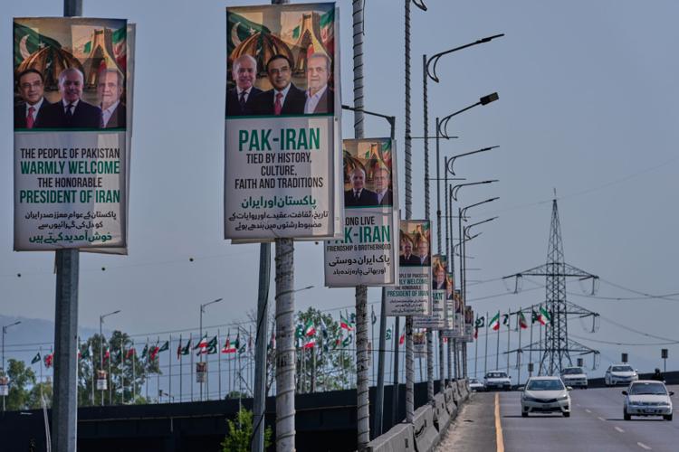 Iranian president lands in Pakistan as US-Iran teams work to finalize a ...
