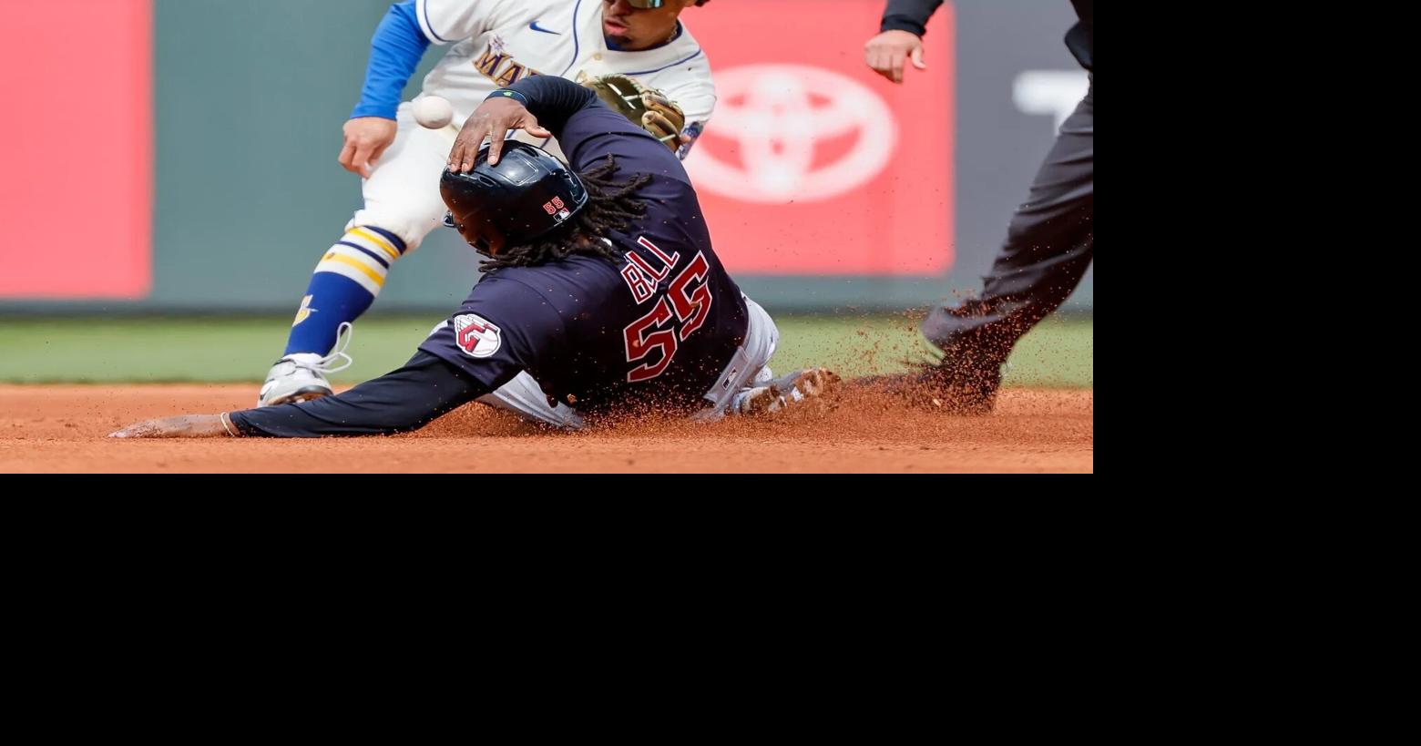 Mariners’ season-opening series ends with third consecutive defeat ...