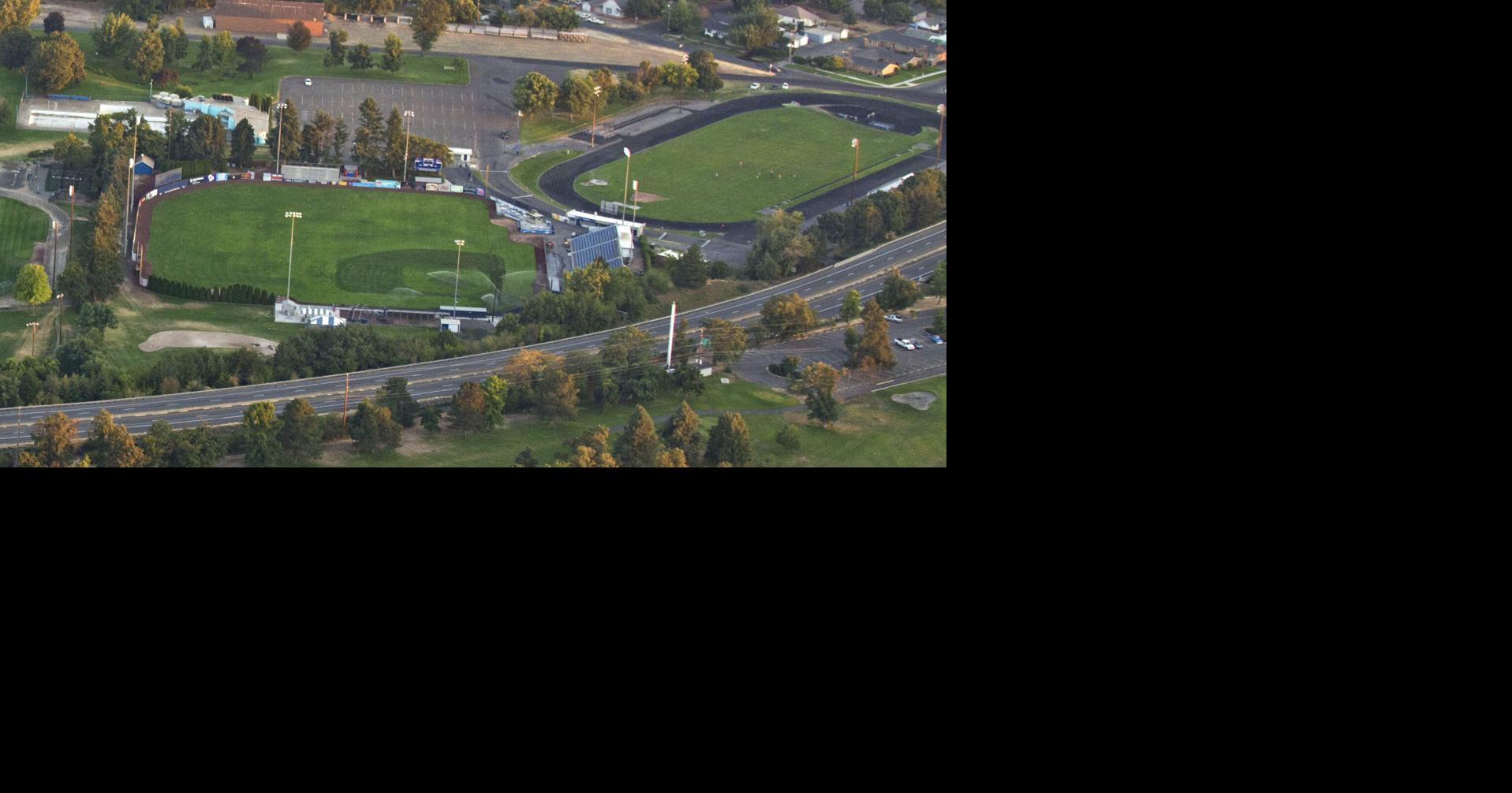 Wood bats, brats and beer — and many memories at Borleske Stadium ...