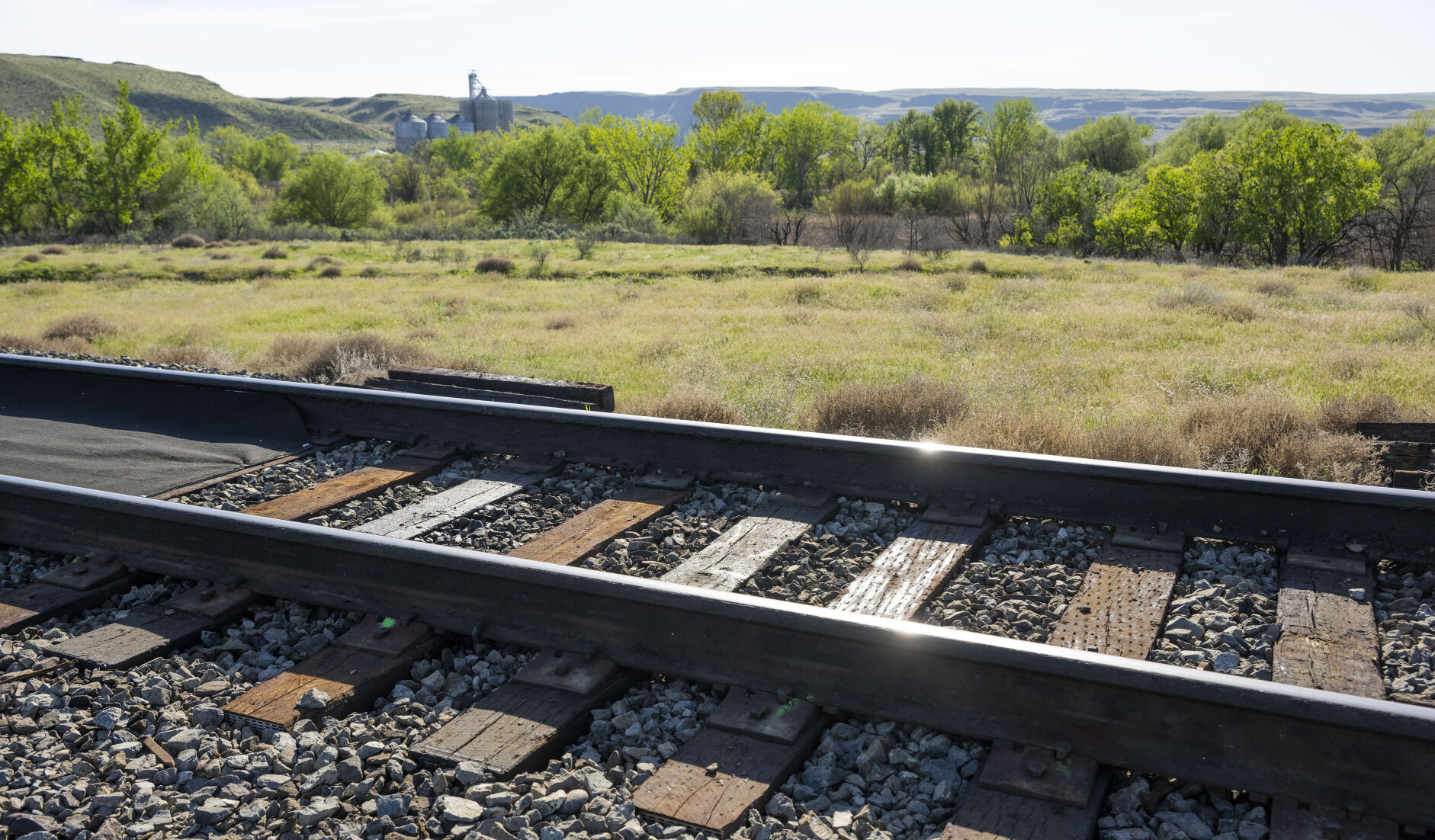 Port of Walla Walla approves Columbia Rail to transport grain near ...