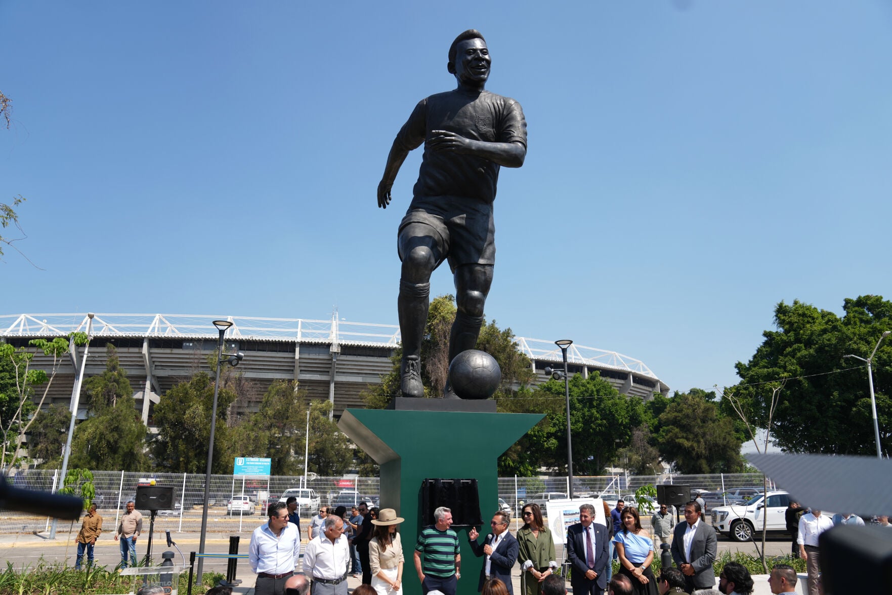 As the World Cup approaches, Sotheby's is set to auction Pele's jersey ...