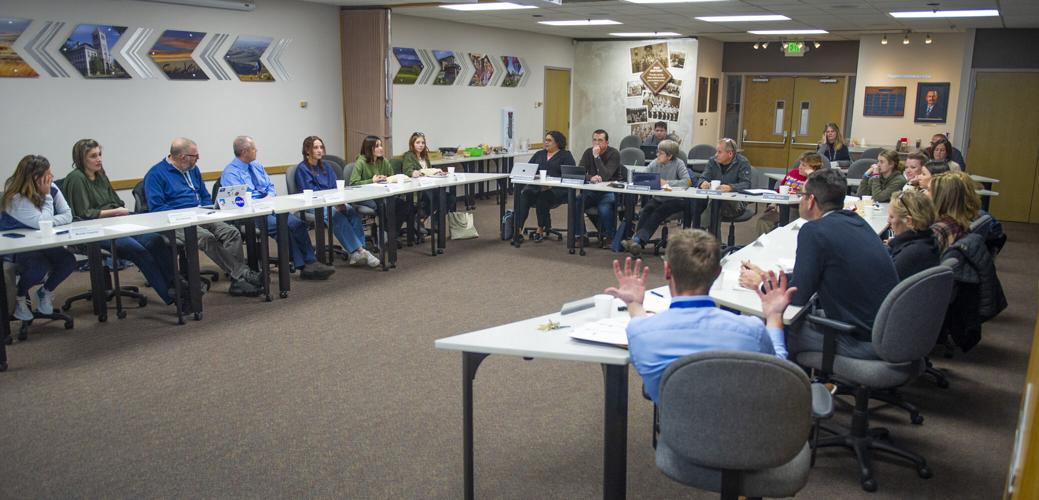 School staff to board: Student behavioral issues getting worse ...