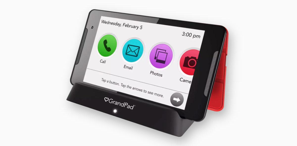 How to help older people take advantage of tech to stay connected ...