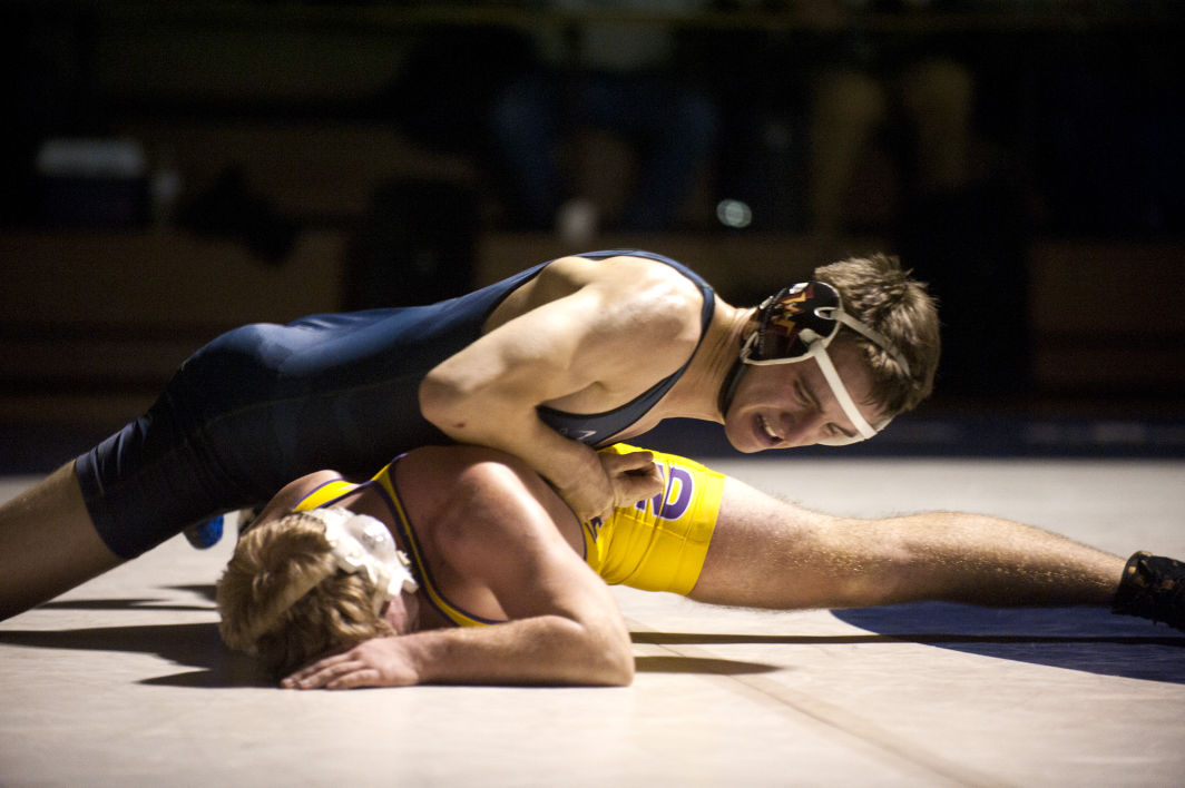 WaHi vs Hanford Wrestling | Photos Video | union-bulletin.com