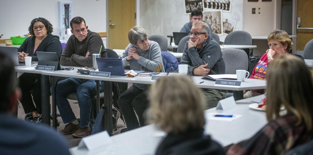 School staff to board: Student behavioral issues getting worse ...