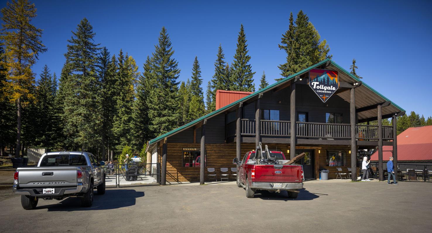 Tollgate Crossing Store and its brand are the 'gateway to adventure' in ...