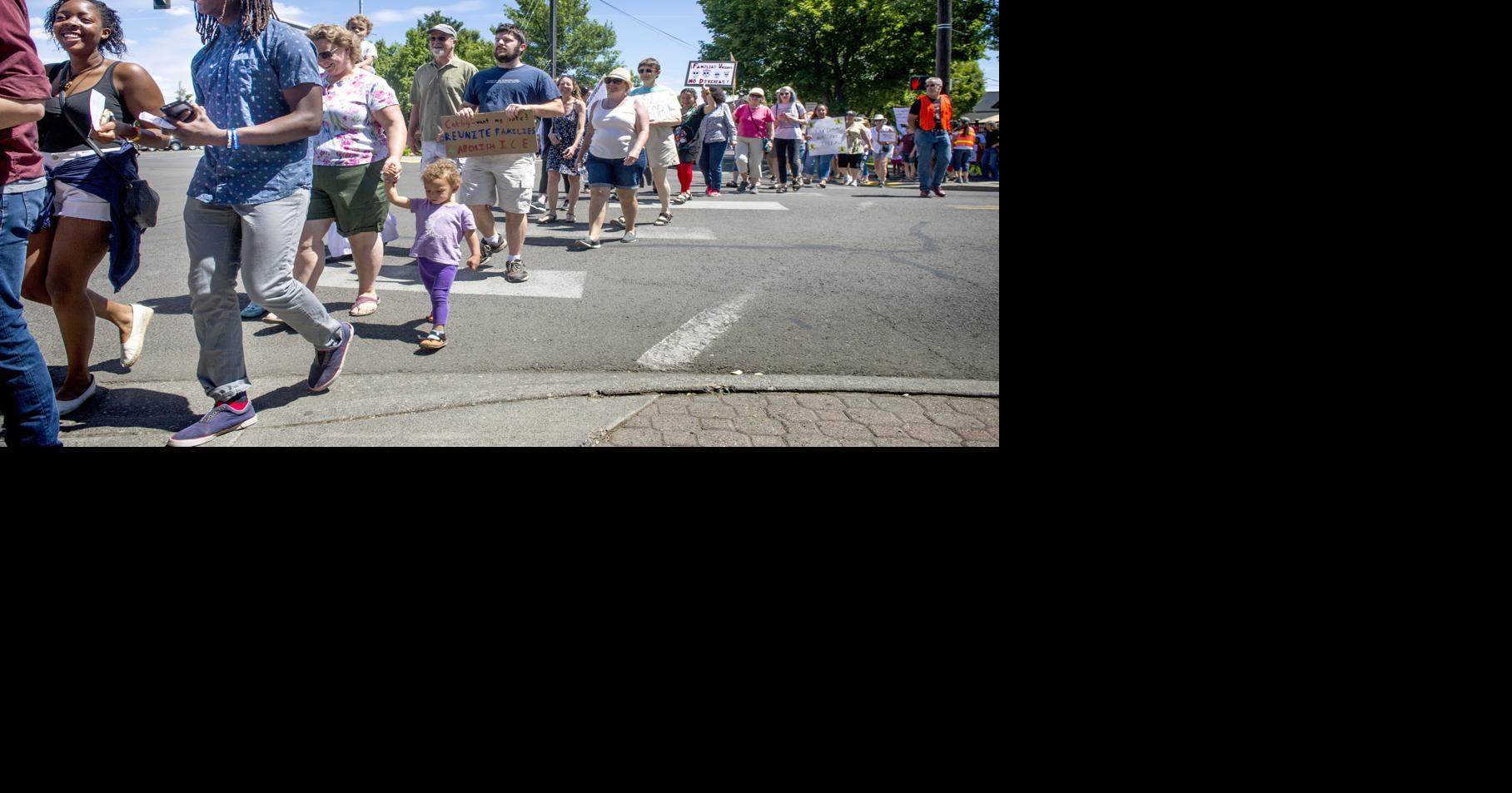 Hundreds rally against family separation | News | union-bulletin.com
