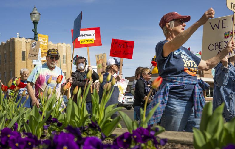 'It's about right vs. wrong': Hundreds show up for anti-Trump protest ...