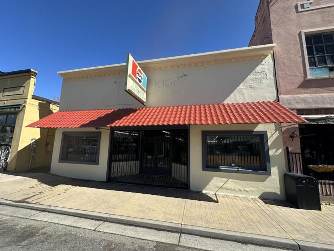 Former Barendregt’s Grocery set to reopen as Divine Market at Jamestown ...