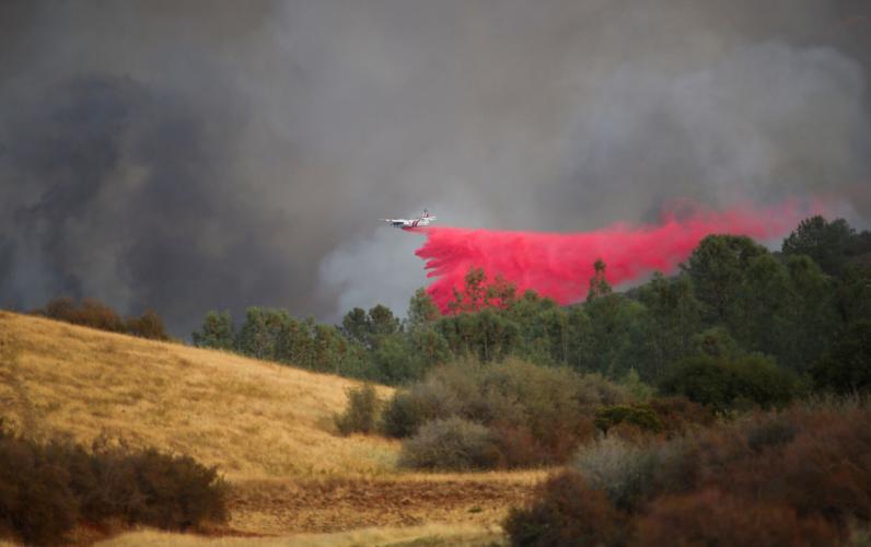 Pedro Fire at Tuolumne-Mariposa county line engulfs more than 2,700 ...