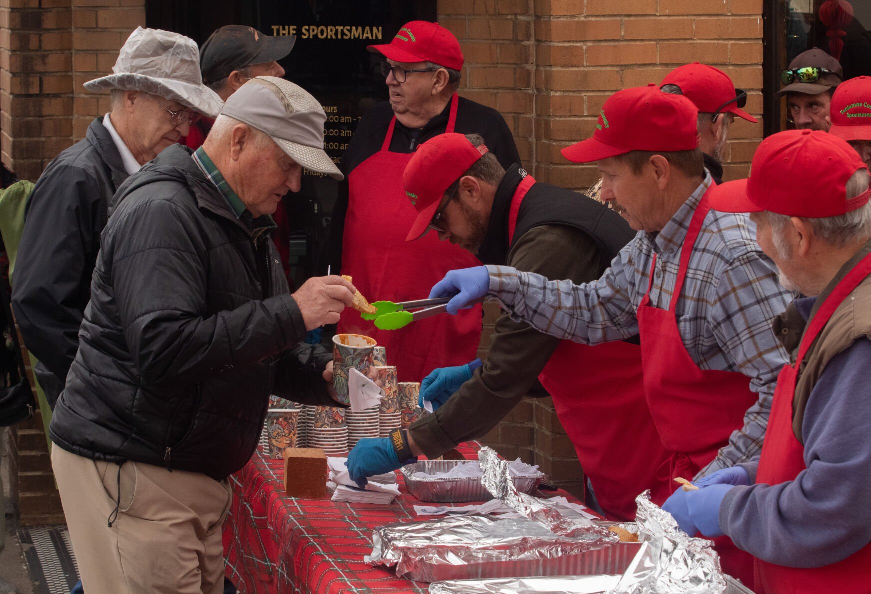 UDbeansing-p7-122025.jpg | | uniondemocrat.com