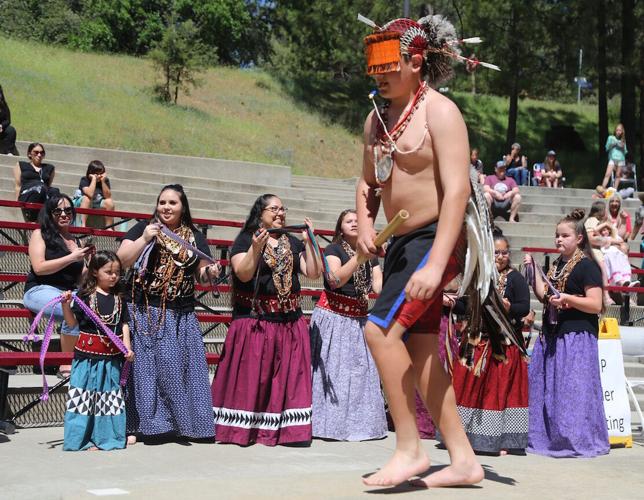 Indigenous hip-hop artists at Columbia College deliver messages of ...