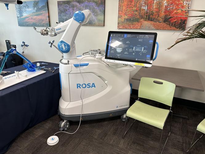 Meet ROSA: Adventist Health Sonora demonstrates robotic surgical ...