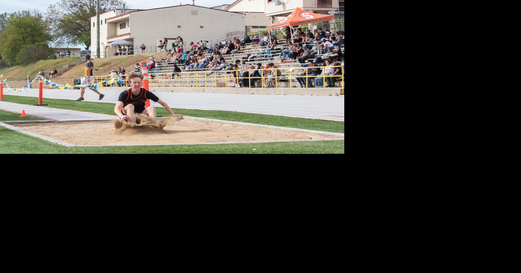 Summerville stands out in league track and field competition at ...