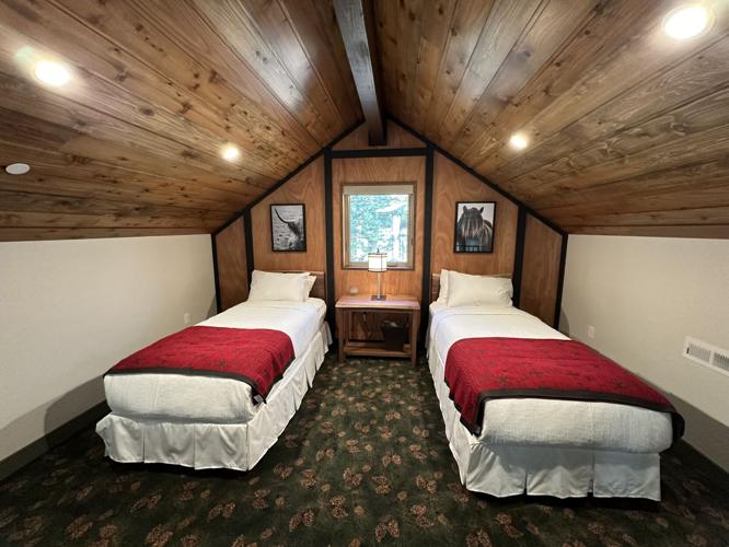 Ribbon-cutting ceremony celebrates new, locally owned resort east of ...