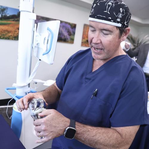 Meet ROSA: Adventist Health Sonora demonstrates robotic surgical ...