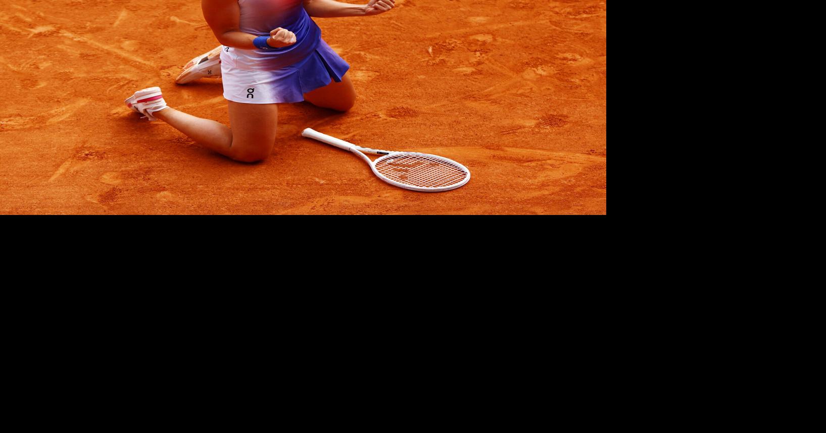 Tennis: Clay queen Swiatek rules again at Roland Garros | Tennis ...