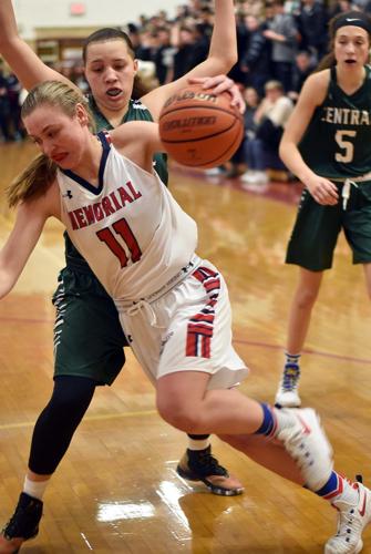 NHIAA Girls' Basketball: Memorial girls win thriller | High School ...