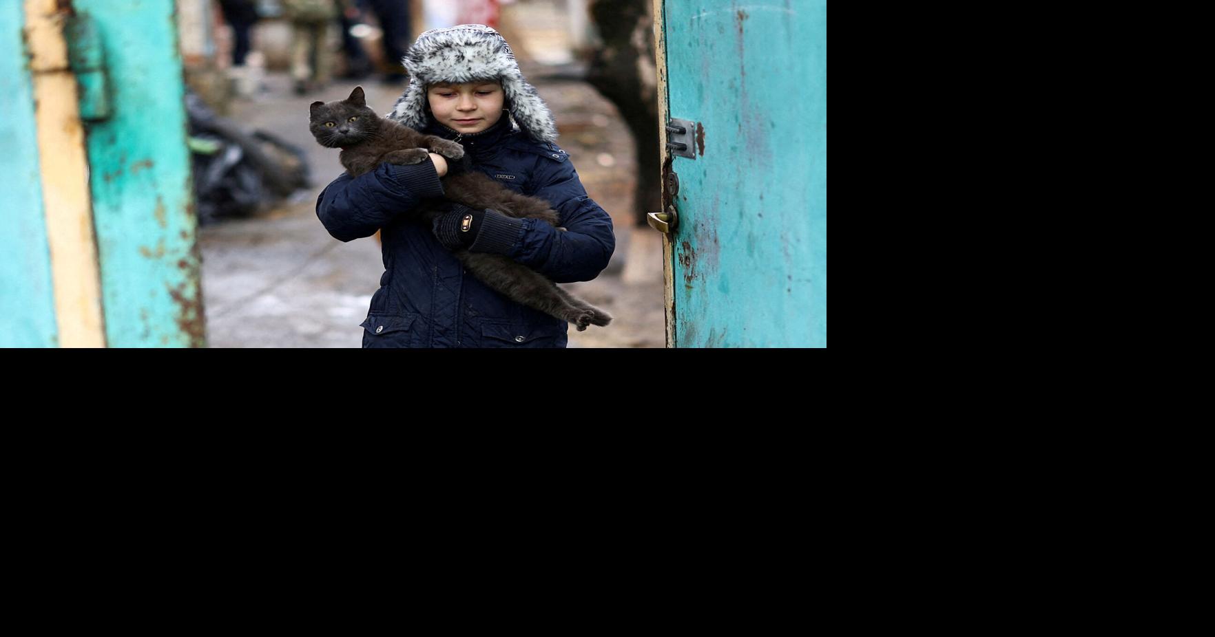 Russians tighten noose on Ukraine's Bakhmut, situation 'extremely tense ...